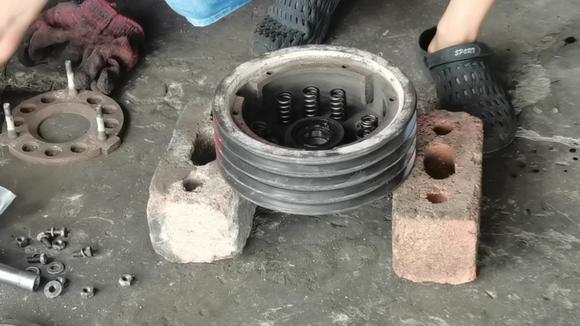 怎样拆装离合器,小罗给你演示一遍