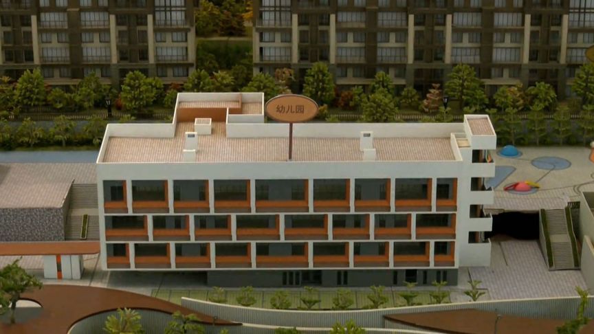 售楼时宣传配套省级名校上学发现是村级小学,工作人员:没承诺过