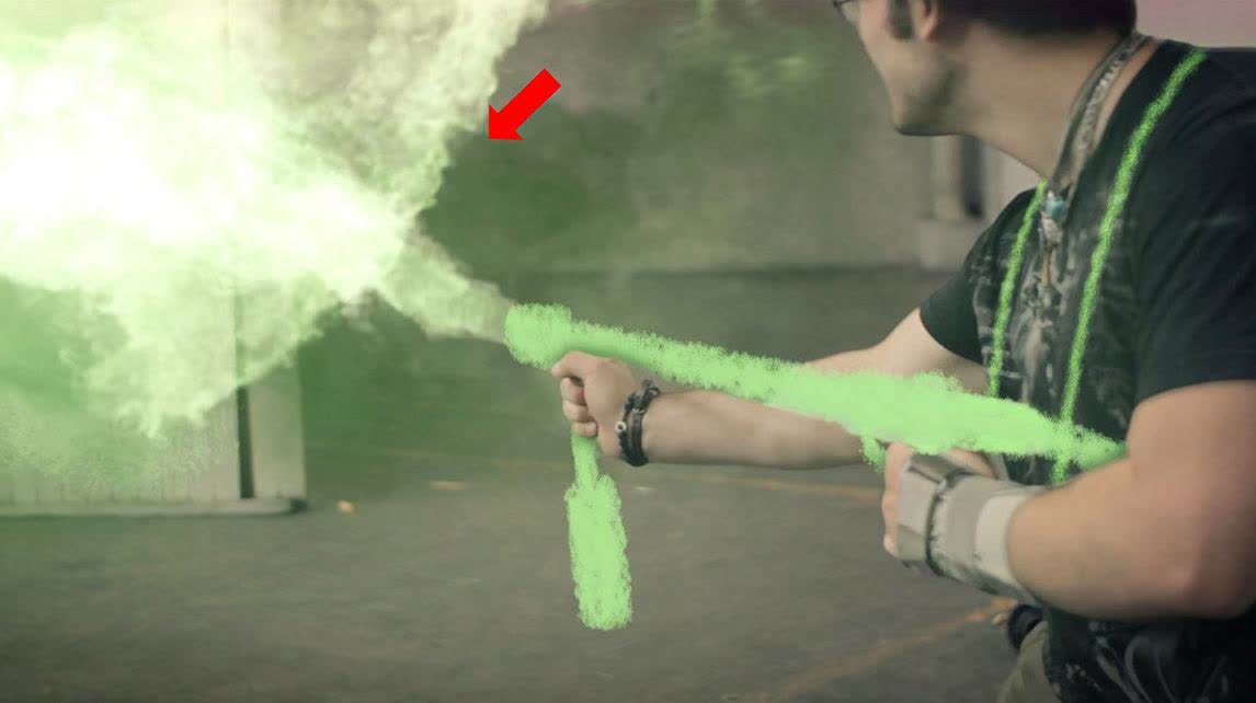 现实版的"神笔马良",用粉笔画出机关枪,上演了一场...