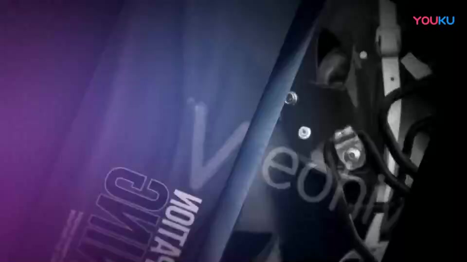 不错的图像三维分层折叠后又逐渐拼合展示的AE模板