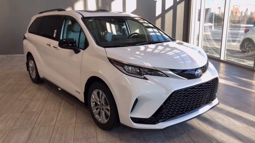 丰田塞纳2.5运动版价格丰田塞纳2.5XSE版报价及图片