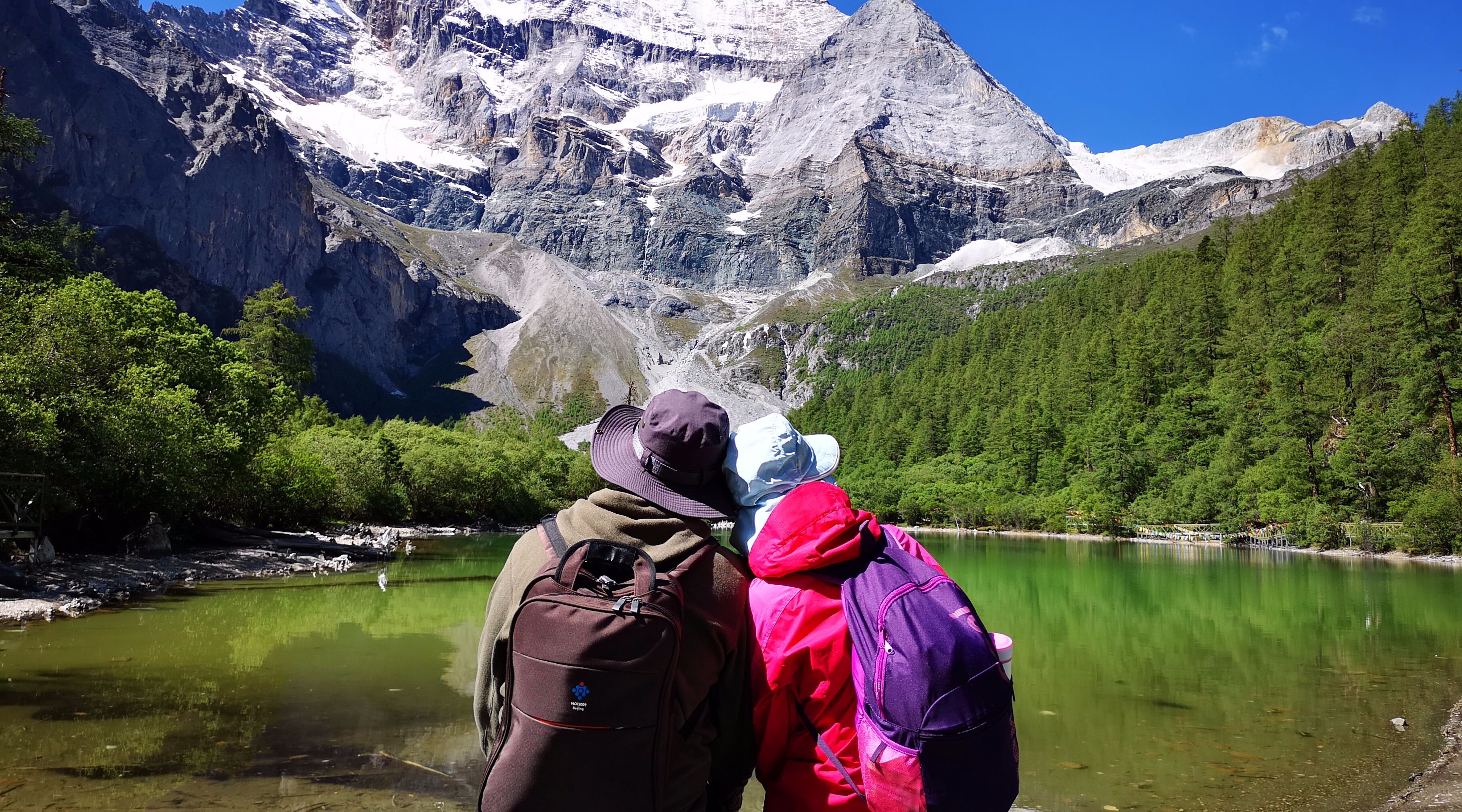 爱一个人的话,就带她去稻城亚丁吧!