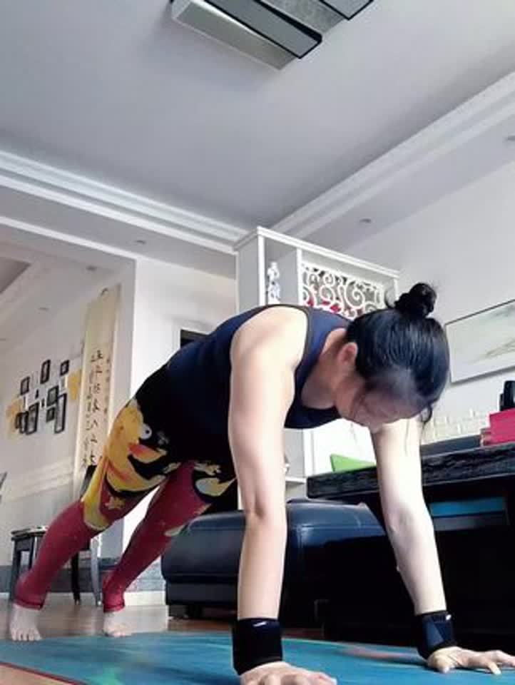 就算不长胖也推不动#俯卧撑挑战 失败 #让健身成为一种习惯