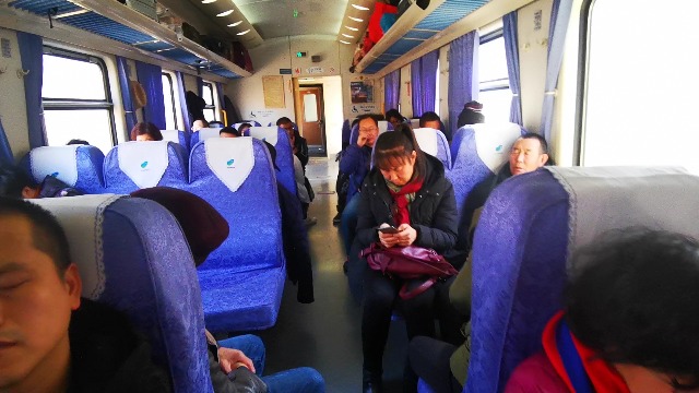 北京到张家口的高铁开通了,普通火车没多少人坐了