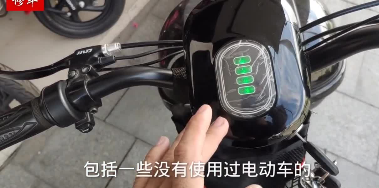 这才是电动车正确的最佳充电时间,按师傅方法做,车子耐跑耐用