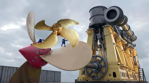 为何轮船螺旋桨叶片数量不雷同,有3叶还有7叶,是不是越多越好呢