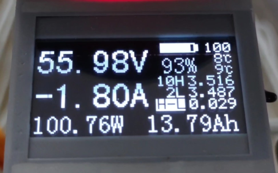 蓝牙读取蚂蚁保护板数据后OLED屏幕显示,APP不方便,外壳FDM打印...