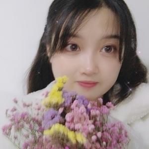 扎双马尾的奇怪学姐 