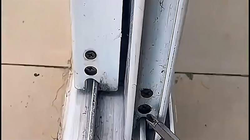 教你维修家里各种门的小技巧