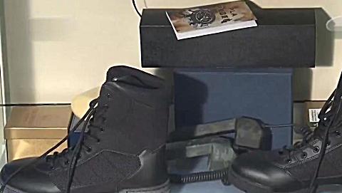 国产军用作战靴和军用手表装备, 很先进特种兵都有吗?