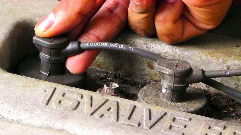 发动机抖提速没感觉,多半是这根线出了问题,修车师傅几十年经验