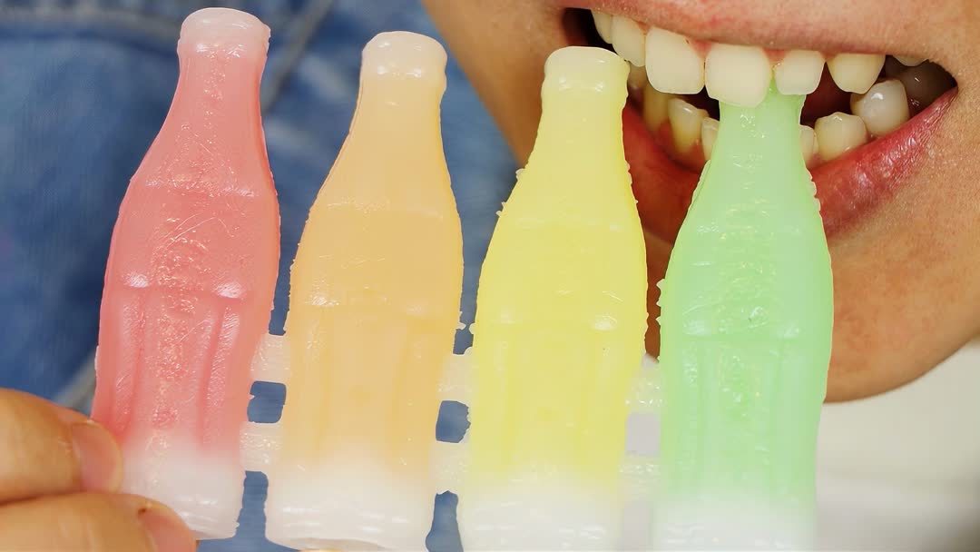 网红蜡瓶糖,区区一颗糖,凭啥卖这么贵