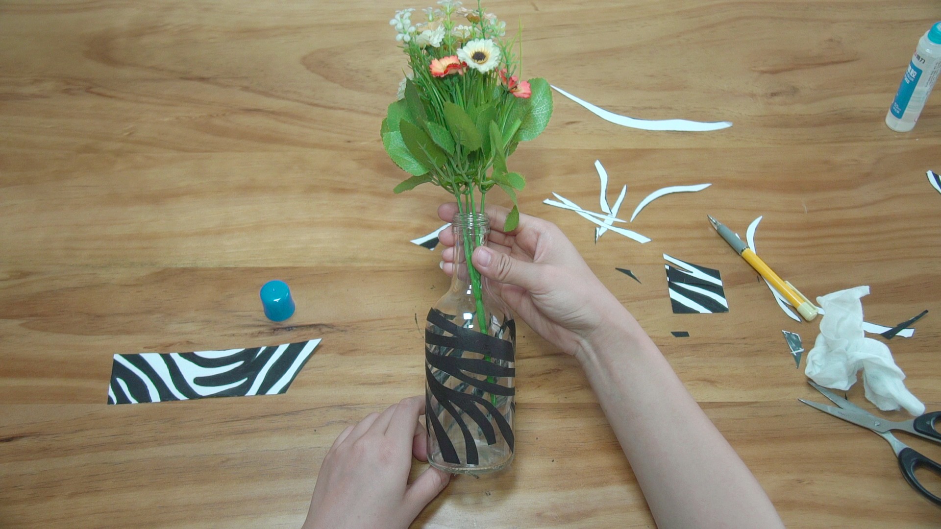 花瓶烛台不想和别人用同款?自己设计图案个性又简单