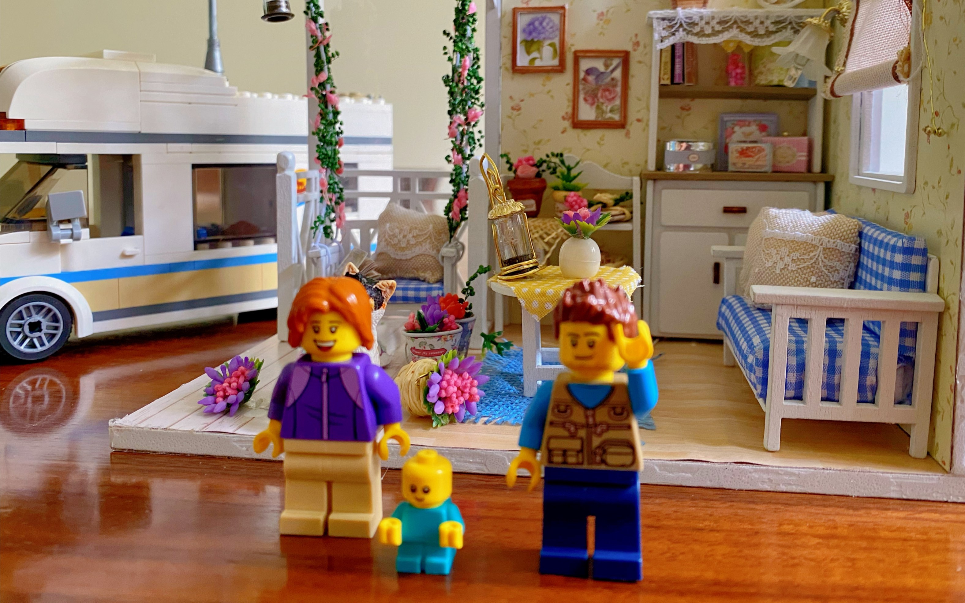 跟弟弟暑假在家制作了简陋定格动画《A Happy Day》