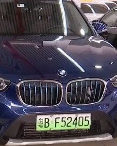 ...在道路上行驶的新能源汽车也是越来越多。不过,随着第一批新能源...