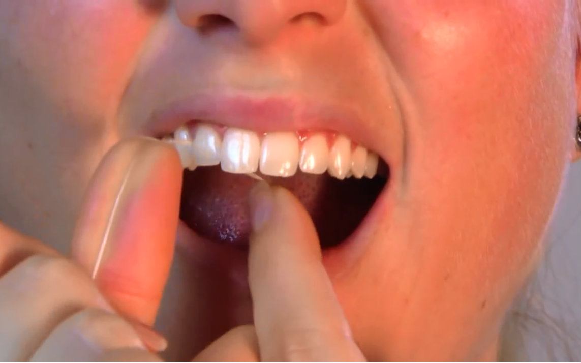 学习用牙线的好视频