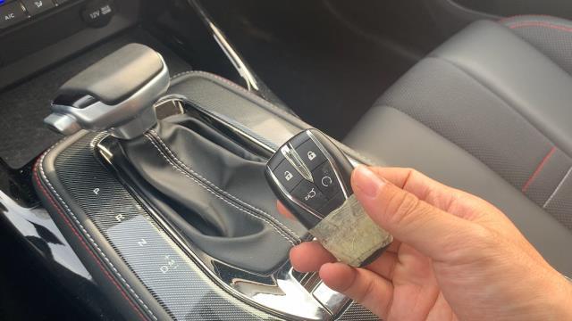 星车大曝光:长安欧尚X5钥匙设计解析