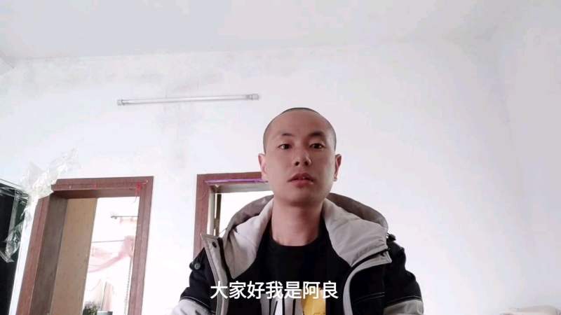 开箱大疆灵眸3云台手持稳定器