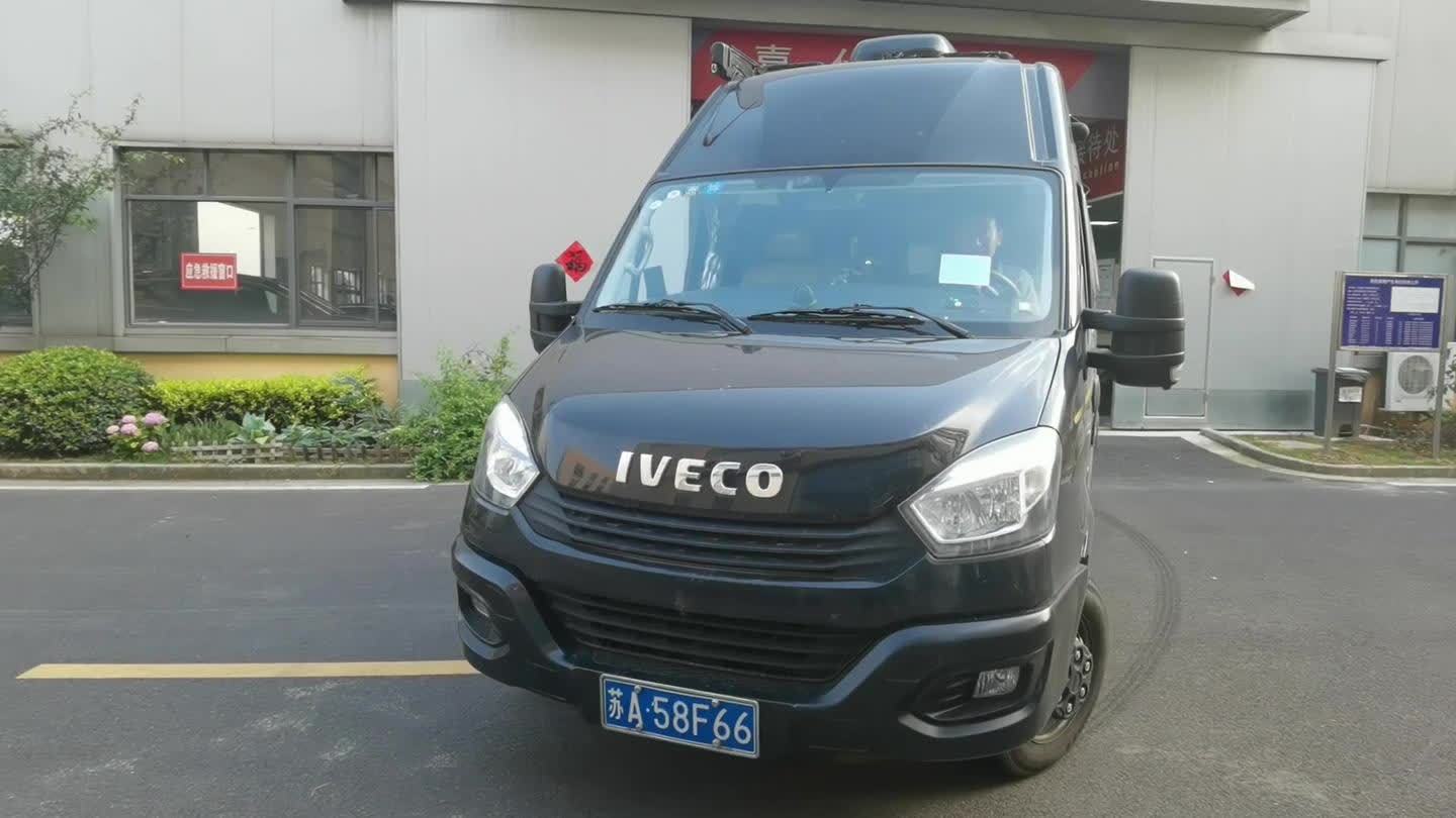 空间虽小功能齐全 一起看看这辆依维柯B型房车升级状态