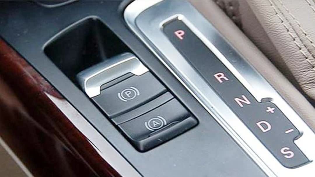 自动挡车P、R、N、D、S、L挡该怎么挂?教你一招,看完立马能记住