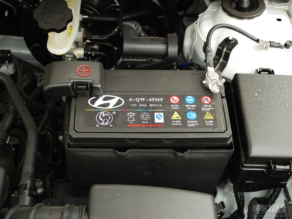 行驶过程中怎么判断电瓶电量不足?