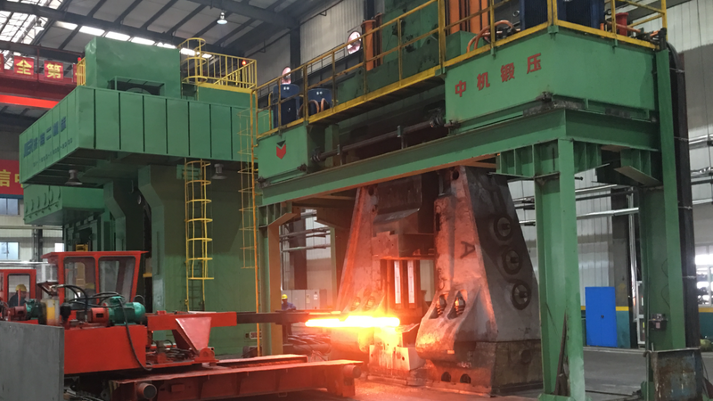 中国重汽 中机锻压 18吨程控锤 数控锤 电液锤