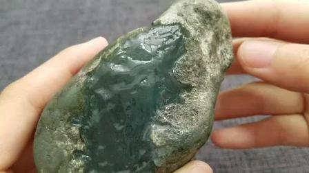 莫西沙翡翠原石, 去皮直接可以取飘花大牌, 带你发现它内在的秘密…