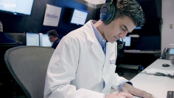 乘坐飞机时生病怎么办 民航飞机的医疗与地面控制