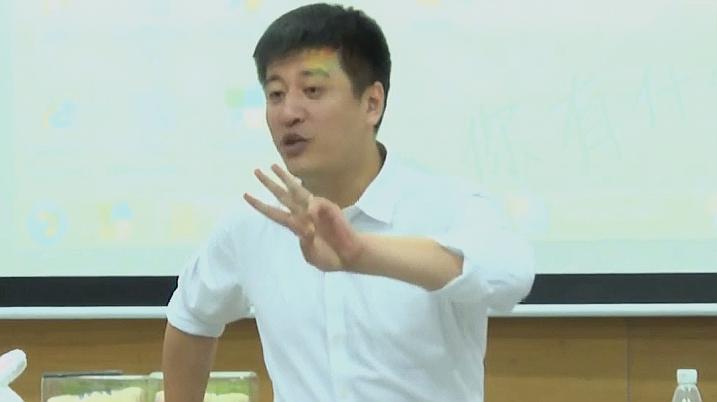 张雪峰强烈不建议同学毕业以后直接创业!看看他为何这么说?有用