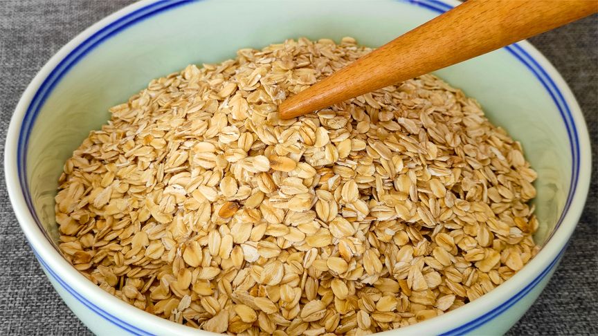 燕麦学会这样做,比油条还过瘾,太香了,上桌一大盘不够吃