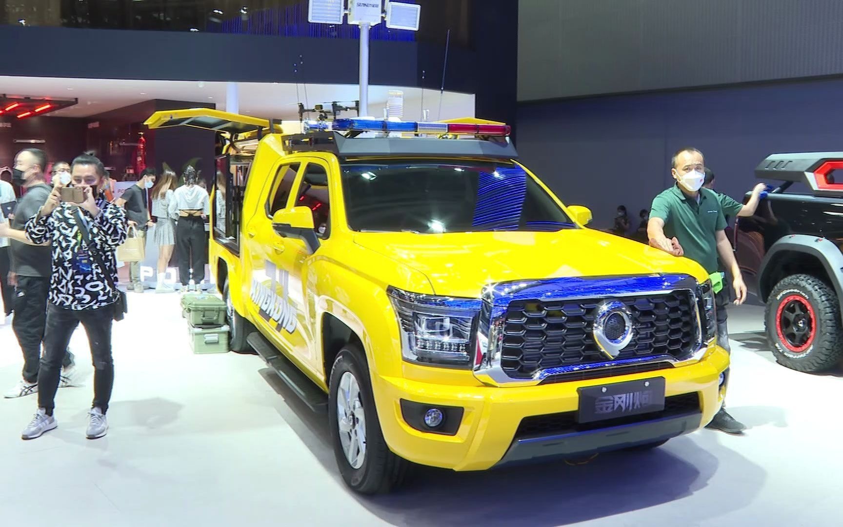 金刚炮、超跑皮卡概念车广州车展全球首秀