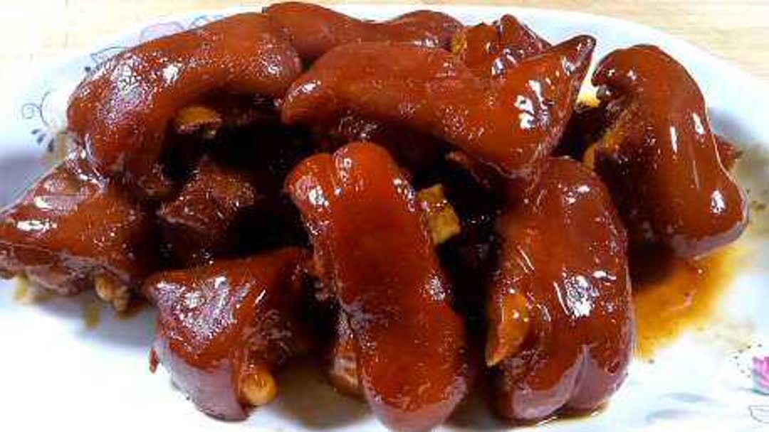 教你猪脚好吃的做法,出锅实在太香了,每次过年都要做一次!