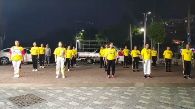 广州永恒舞蹈队《远方的信仰》演习团队