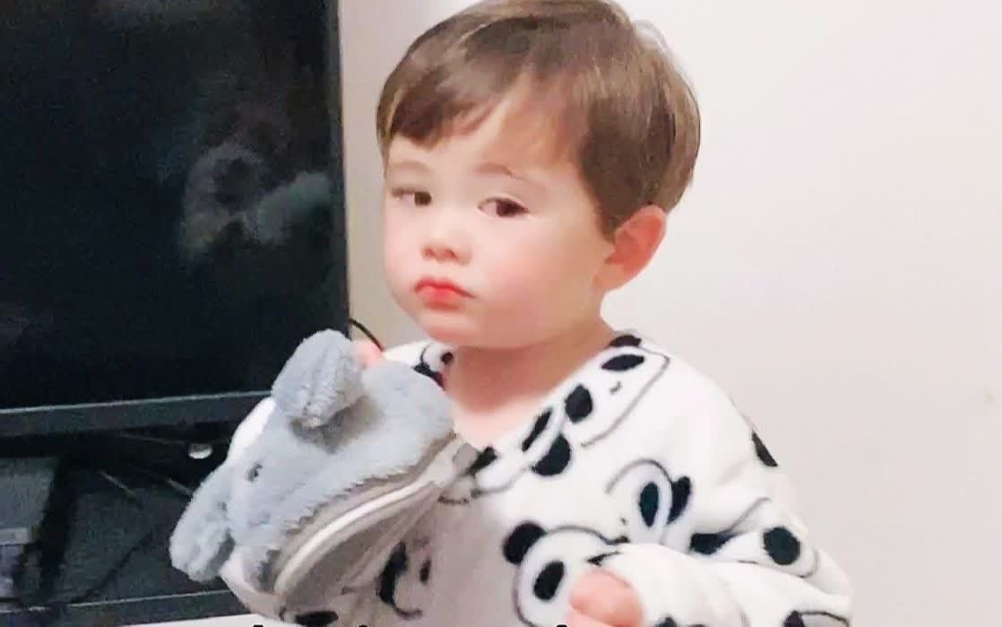 在线CS!自家混血熊孩子一枚,谁要领走!