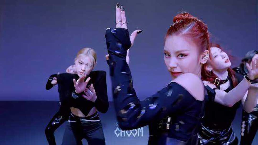 ITZY组合最新回归曲Mafia In the morning 舞蹈版