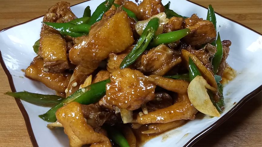 这才是鸡肉好吃的做法,出锅实在太香了,做给客人吃等着被夸吧!