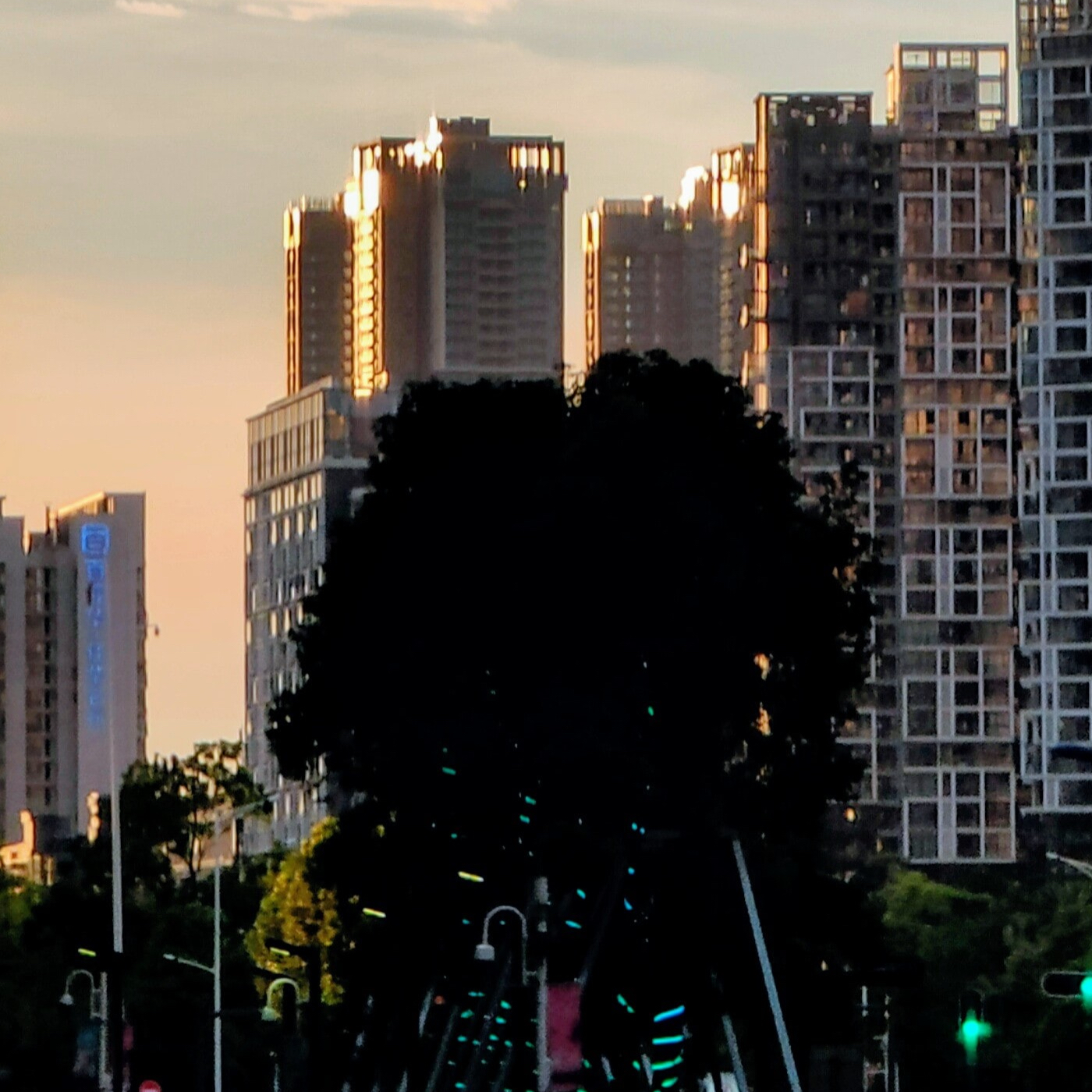 发发发发大财咯 