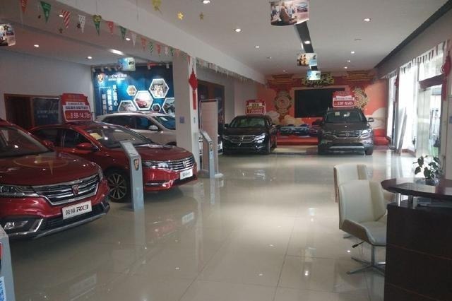 新买的车,4S店少开发票正常吗?里面猫腻多,搞清楚不被坑