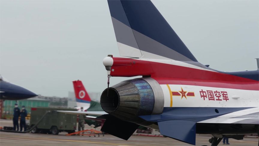 4K 国人骄傲 2022珠海航展 八一飞行表演队 歼10列队出发