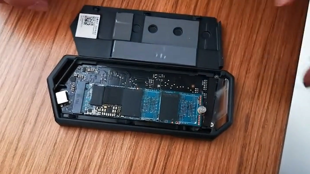 不同的移动固态硬盘盒区别都在哪?