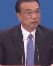 ...和基本医疗任务扛在肩上】李克强:我们需要在发展当中持续改善民生...