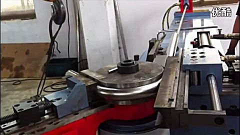 50液压弯管机工作视频(不锈钢管弯U型管)表面光滑,不起皱,数控弯管机,...