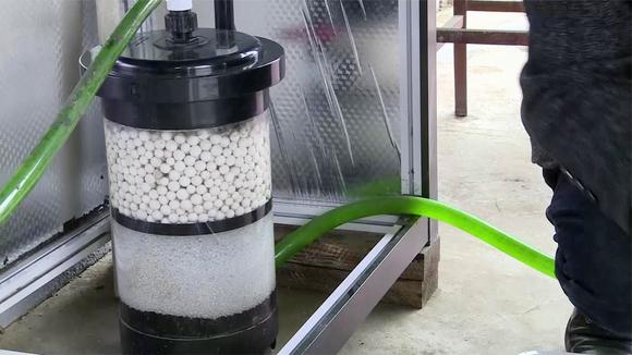 养好鱼要有“好水”,牛人发明鱼缸过滤器,24小时智能过滤杂质