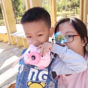 番薯霖妈妈小陈 