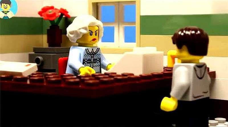 乐高定格动画:乐高初中课上不好好学习,批评教育他们