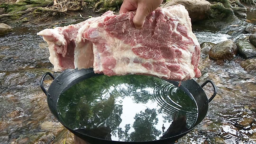 猪排骨这样做美味极了,每次做4斤,一人都不够吃,真解馋