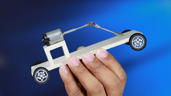 如何在家制作简易的电动汽车玩具!