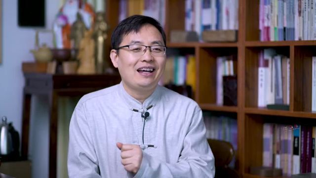 咽喉疼痛,按摩1个穴位,三五分钟即可清咽利喉