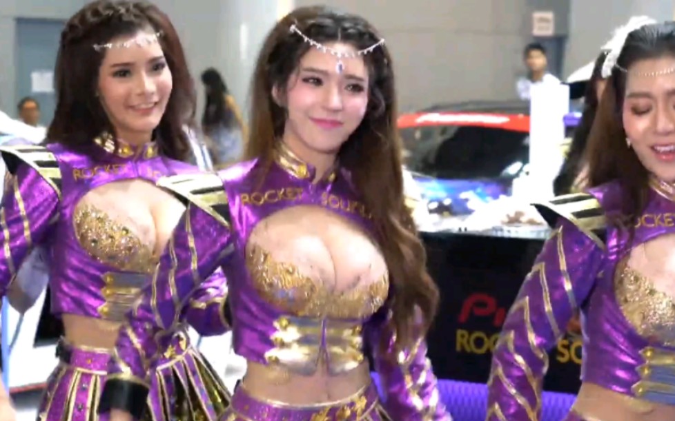 汽车车展模特表演秀