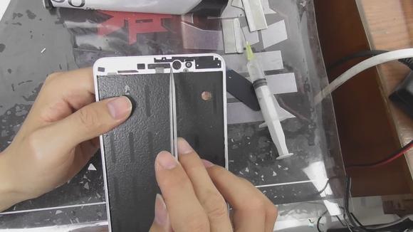 小米max和max2换屏幕后,无线wifi信号不好,是这里的问题